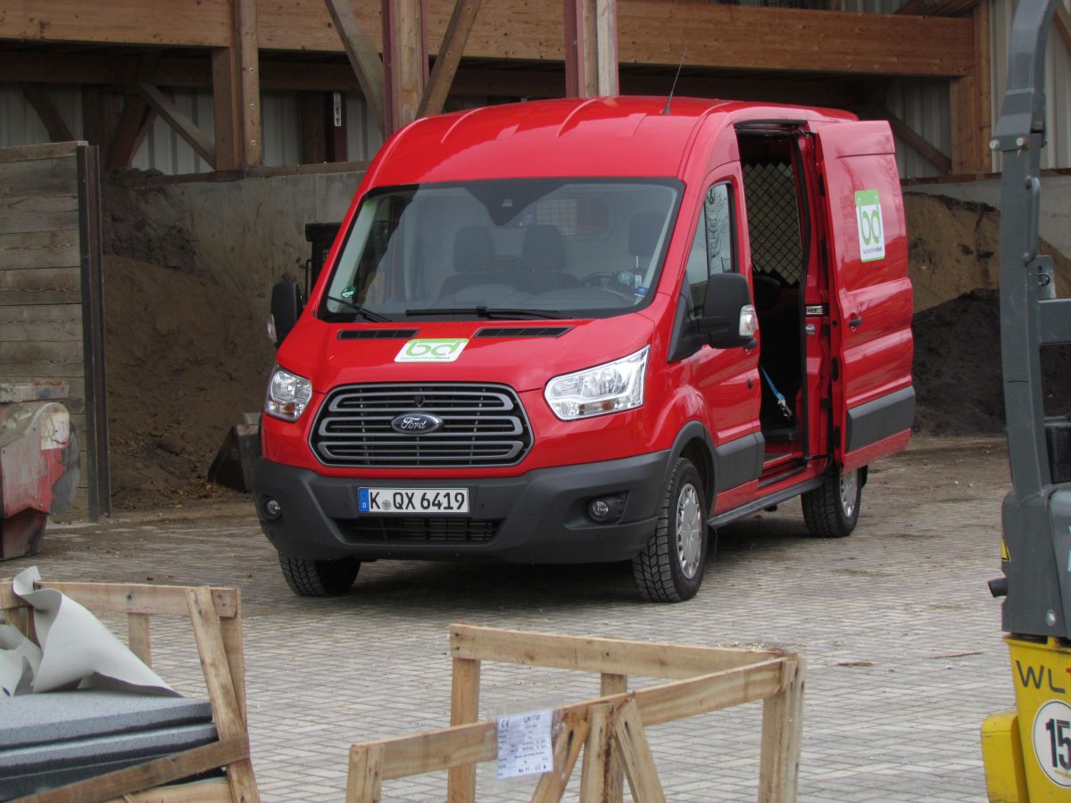 Ford Transit 350 Allrad-Kastenwagen - bd baumaschinendienst