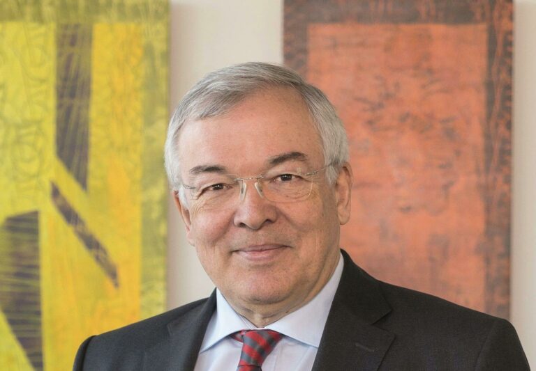 Neuer Vizepräsident gewählt - bd baumaschinendienst