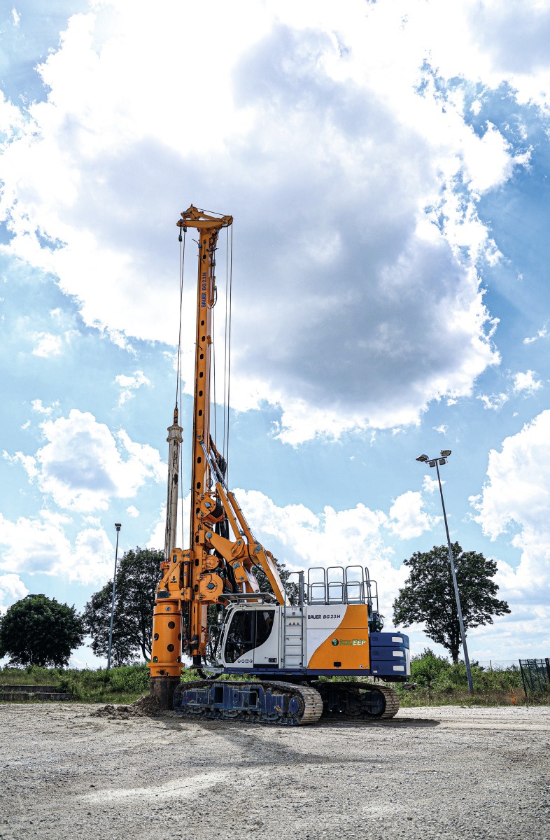 Bauer Maschinen-Gruppe mit diversen Premieren und Weiterentwicklungen ...