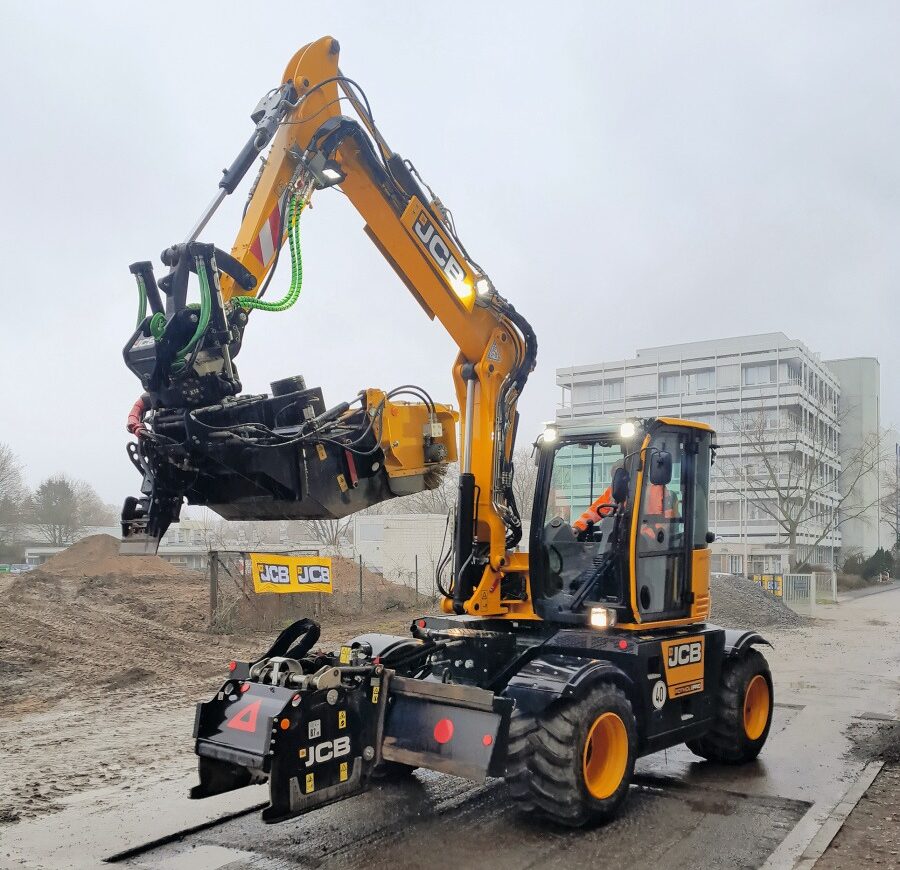 JCB-Hydradig in Pothole-Pro-Ausführung im Test - bd baumaschinendienst