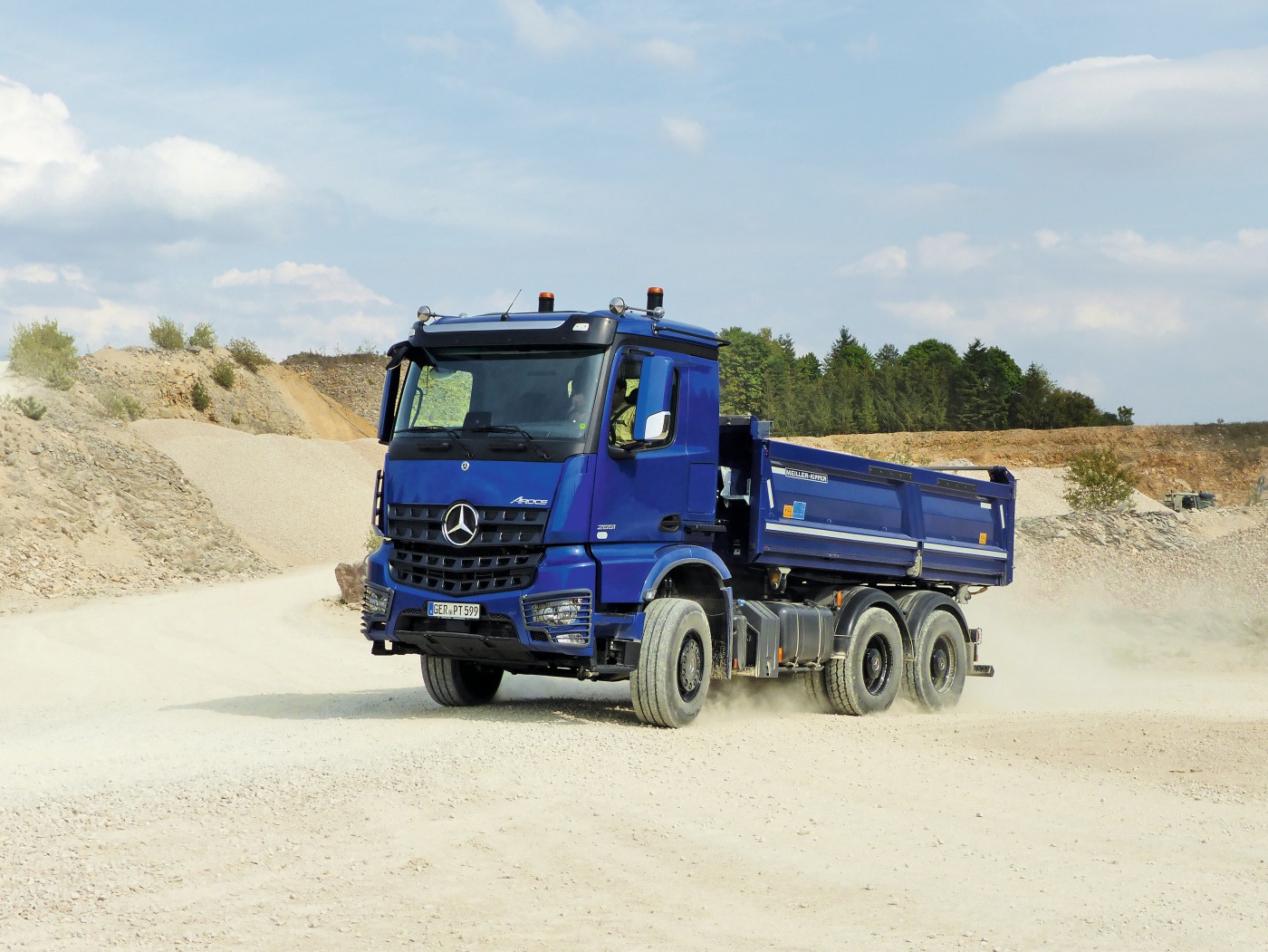 Testfahrt mit dem Mercedes Arocs 2651 - bd baumaschinendienst