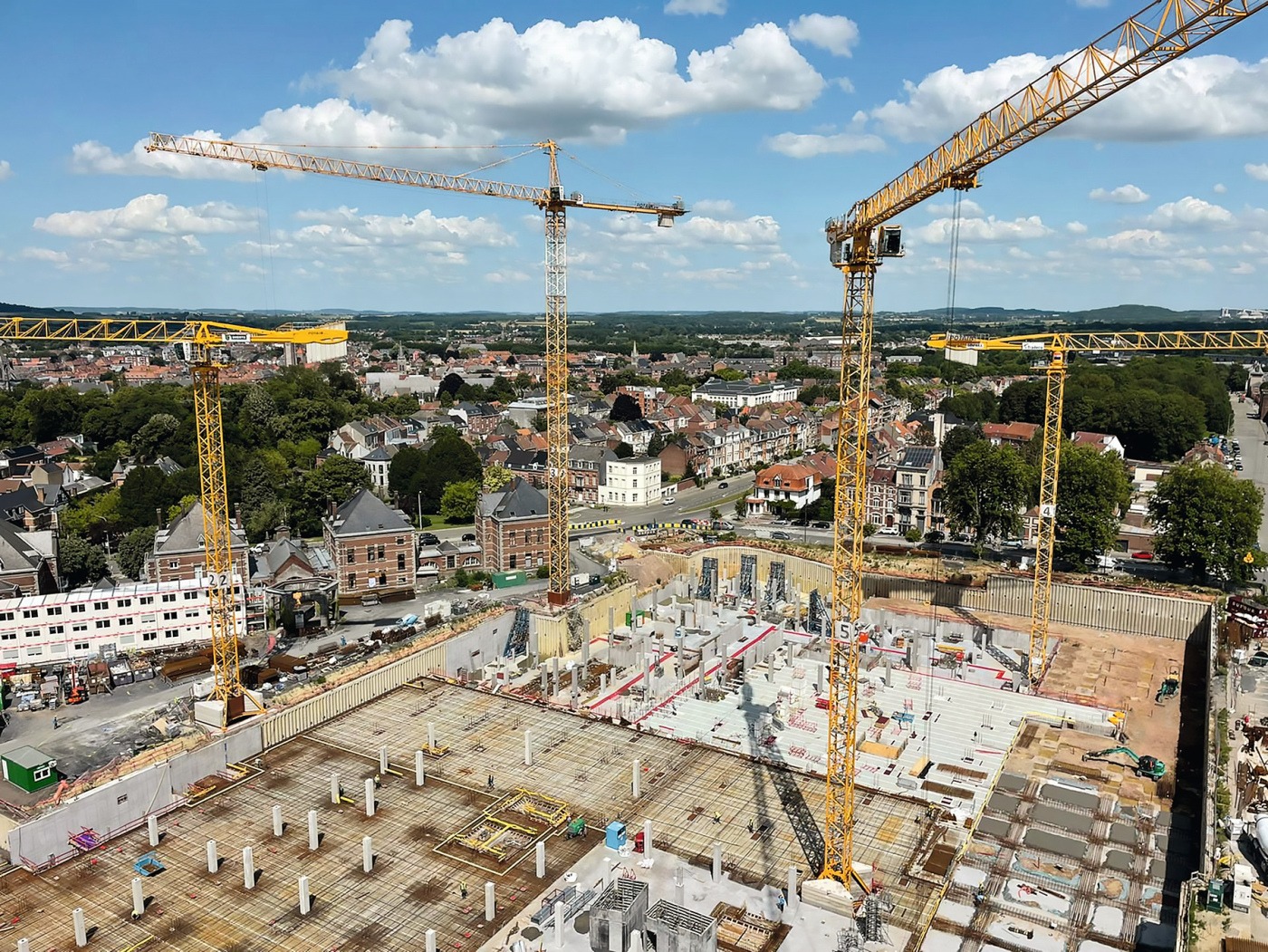 Schnelle Deckenbetonage mit Meva-Schalungen und -Gerüsten - bd ...