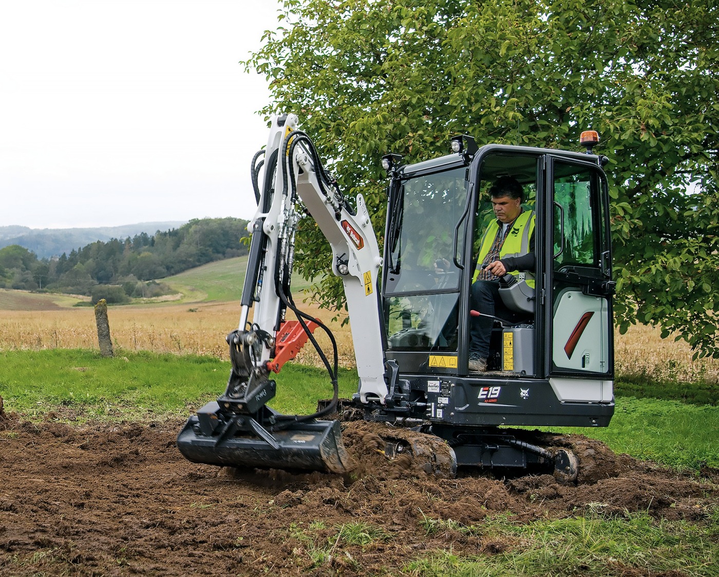 Die neue Minibagger-Serie R2 von Bobcat - bd baumaschinendienst